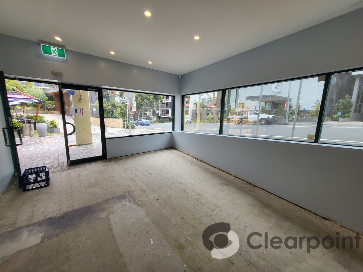 | Ground floor retail shop with great exposure