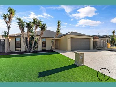 Under Contract by Renée Hardman - Sauvage Properties