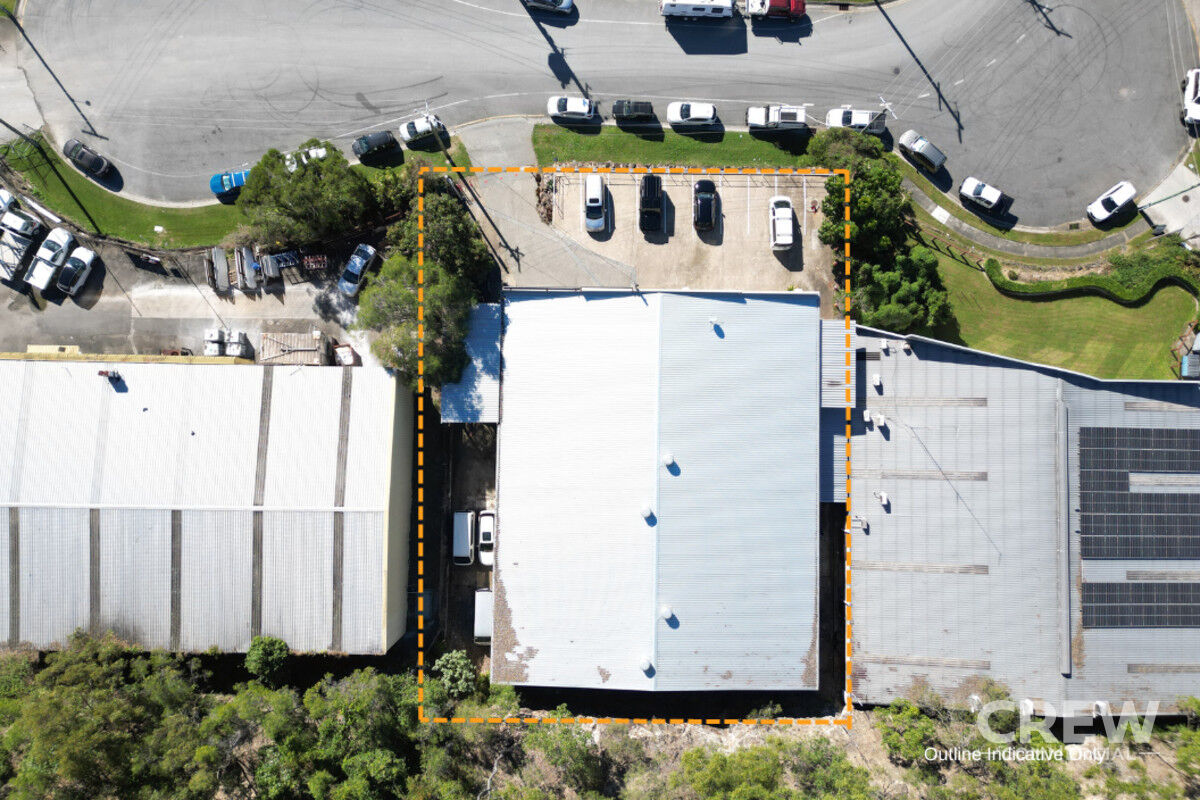 900sqm Warehouse with Dual Roller Doors - Crew Commercial