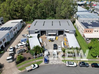 Freestanding Building with Fenced Hardstand - Crew Commercial