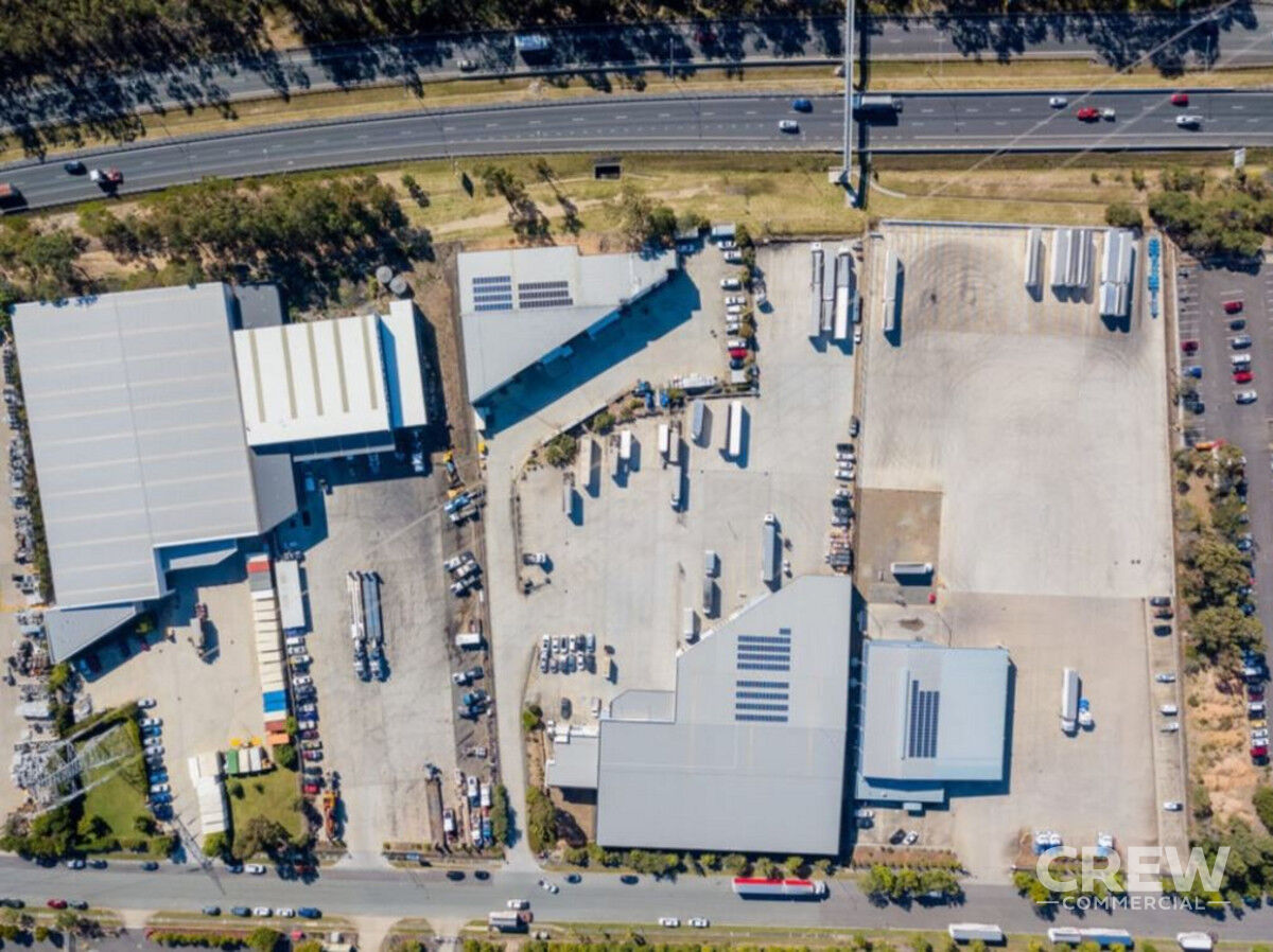 A-Grade Logan Motorway Transport Site - Crew Commercial