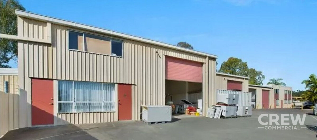 Office & Warehouse + Secure Yard - Crew Commercial