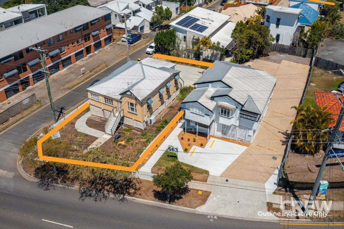 Freestanding commercial office with dual street frontage - Crew Commercial