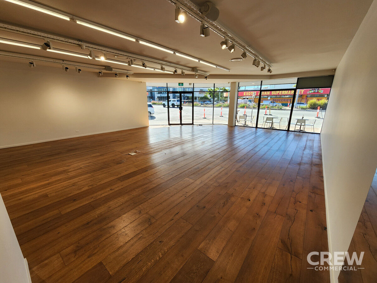 Maximum Exposure Retail Opportunity - Crew Commercial