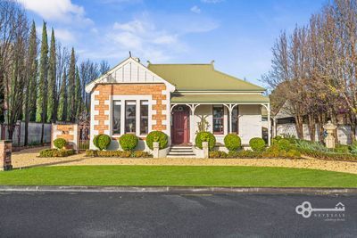 CHARACTER, POSITION & AMBIENCE - INSPECTIONS BY APPOINTMENT - Key2Sale