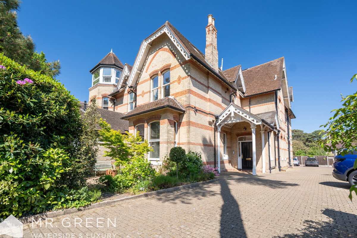 Manor Road, Bournemouth, Dorset, BH1 3EZ - Mr Green Estate Agents